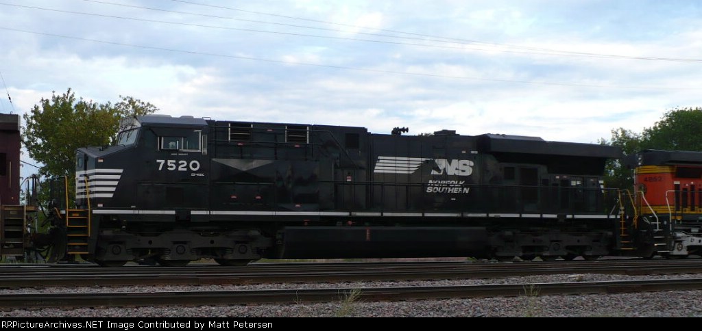 NS 7520